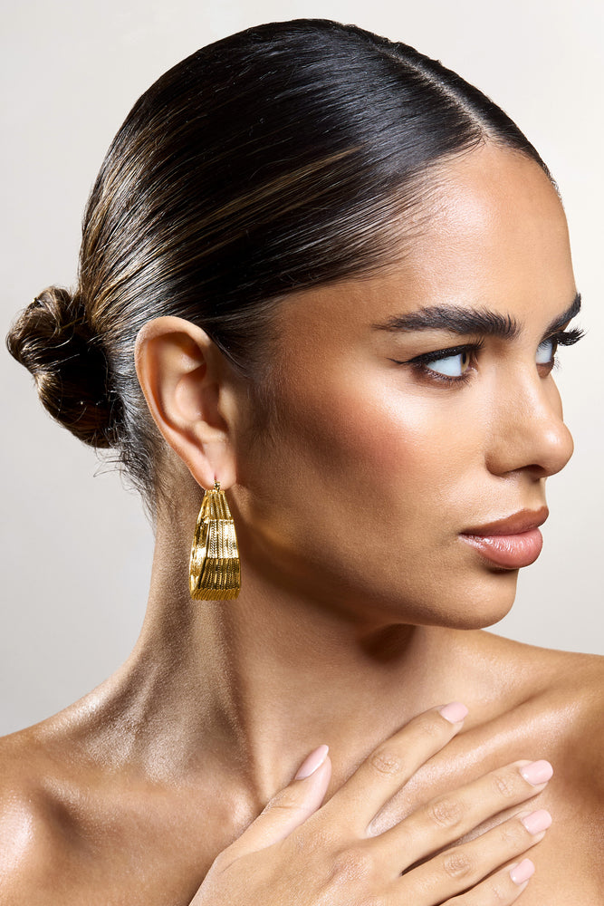 Meg Gold Ribbed Hoop Earrings – Club L London - UK