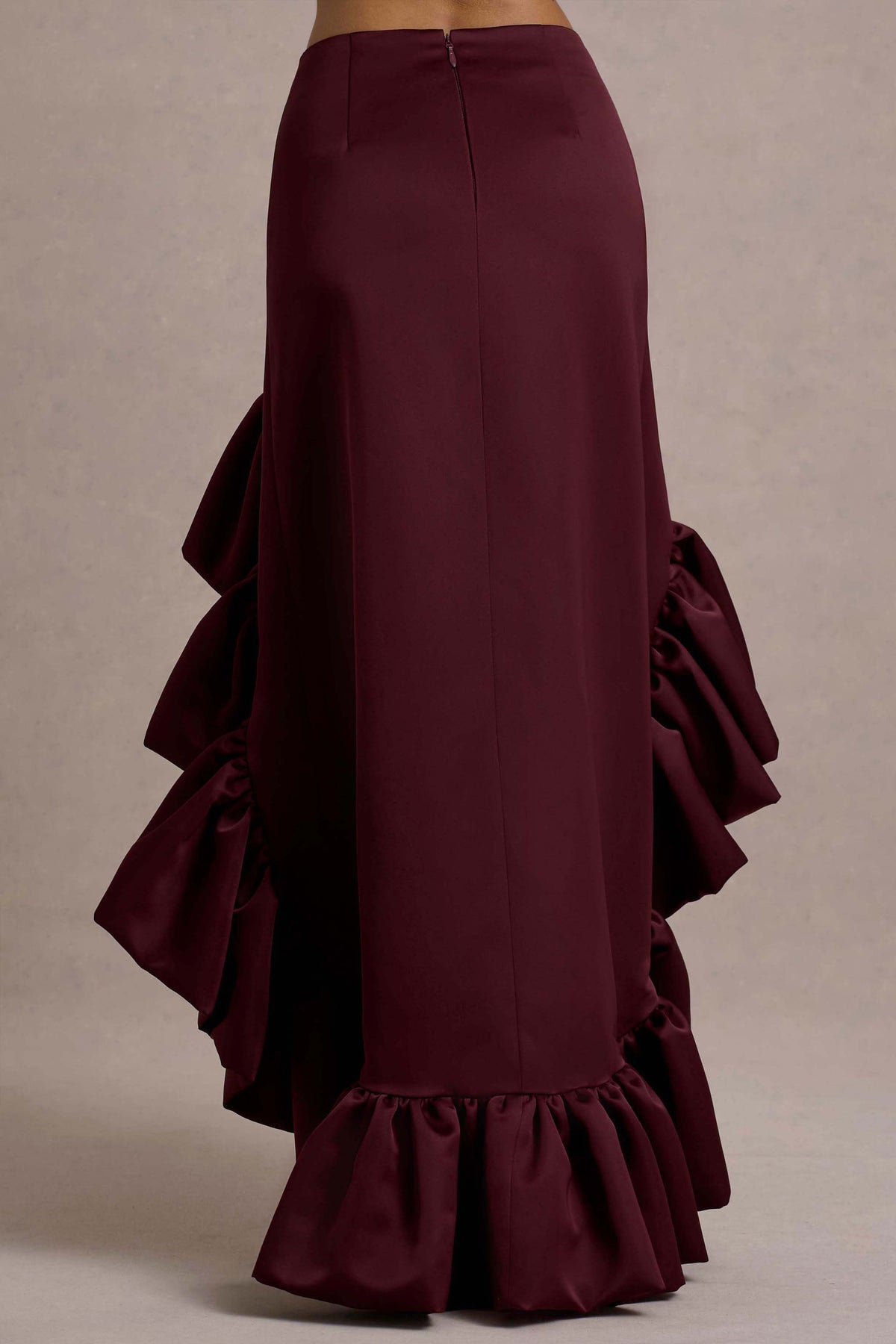 Ruby Merlot Satin High-Low Maxi Skirt – Club L London - UK